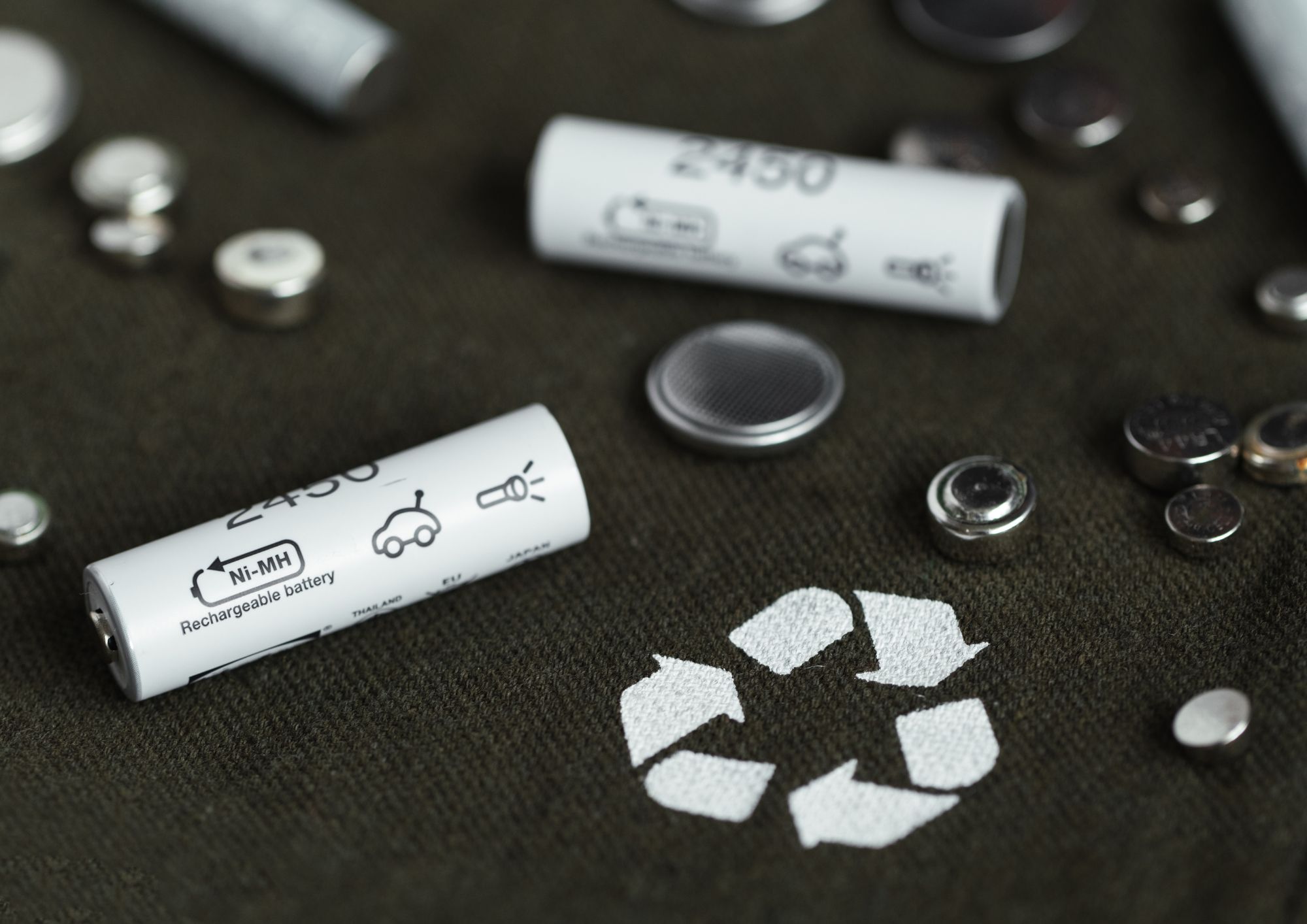 Gestión de residuos metálicos peligrosos: cómo minimizar el impacto ambiental - Karonia ...